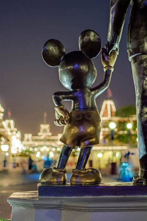 Pin By Erin Marchlewski On Disney Darling Disneyland Rides Disney
