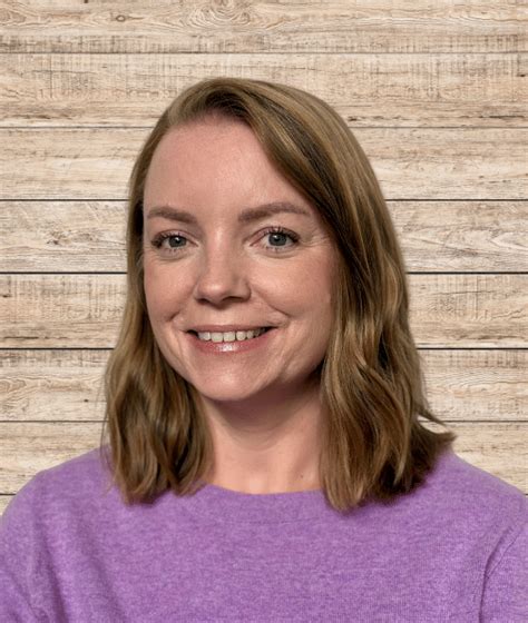 Angie Wickhams Instagram Twitter And Facebook On Idcrawl