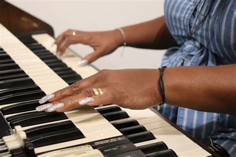 ‘it Reaches The Heart The Organ Piano A Staple Instrument In The