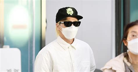 빅뱅 태양 ‘청바지에 흰 셔츠만 입어도 공항패션 완성 포토엔hd
