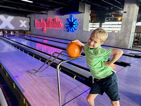 We Tried It Bowling At Lucky Strike