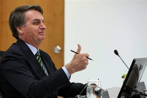 Hackers Revelam Dados De Bolsonaro E Cpf Do Presidente é Usado Para