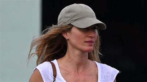 Gisele Bundchen Puts On A Leggy Display In Skimpy Black Hot Pants As
