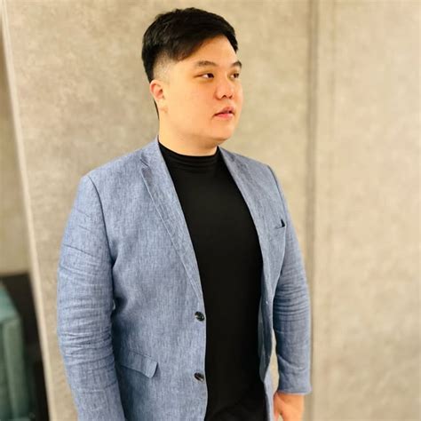 David Wei Djdaviddddd • Threads Say More