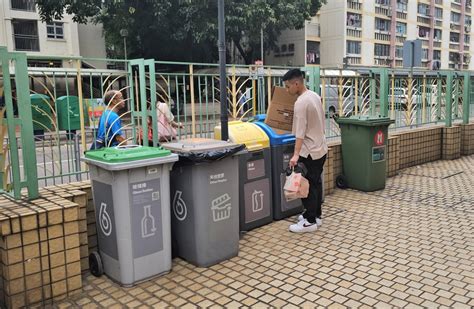 垃圾收費︱謝展寰：大廈按幢收費只是介紹其中一種外地採用方式 現階段沒任何傾向 星島日報