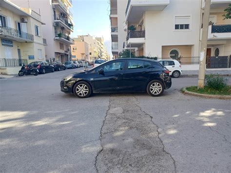 Πρόβλημα με τη στάθμευση ΕΦΗΜΕΡΙΔΑ ΘΑΡΡΟΣ