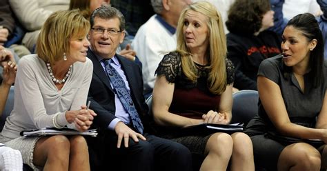 Labor Dept Women Basketball Coaches At Uconn Were Underpaid The