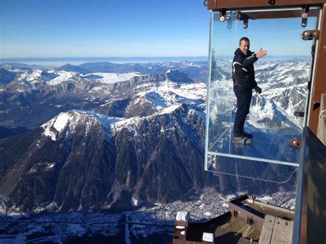 Step Into The Void Or How To Levitate At 1000 Meters Altitude