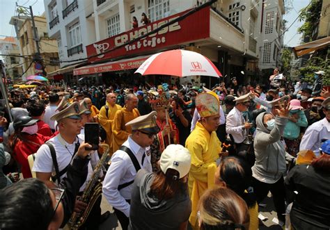 Tang Lễ NsƯt Vũ Linh