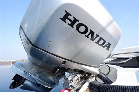 보트 선외기 혼다 200마력 판매합니다 낚시용품 중고나라