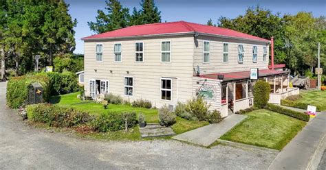 Cust Country Pub Cust