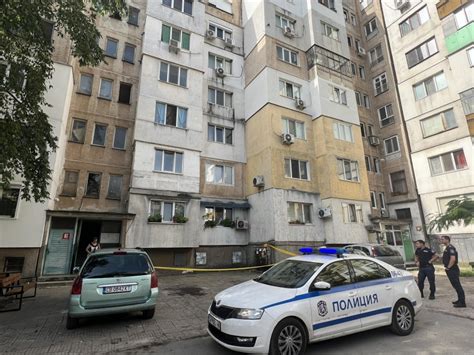 Ужасяващ инцидент Дете падна от третия етаж на дома си във Враца