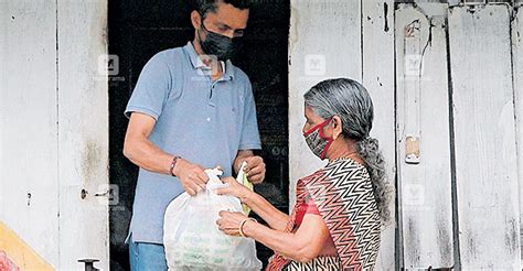 തകരാർ പരിഹരിച്ചു ഓണക്കിറ്റ് വിതരണം സാധാരണനിലയിൽ