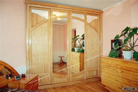 Шафа з дзеркалами Розкішні меблі від фабрики Нова Класика