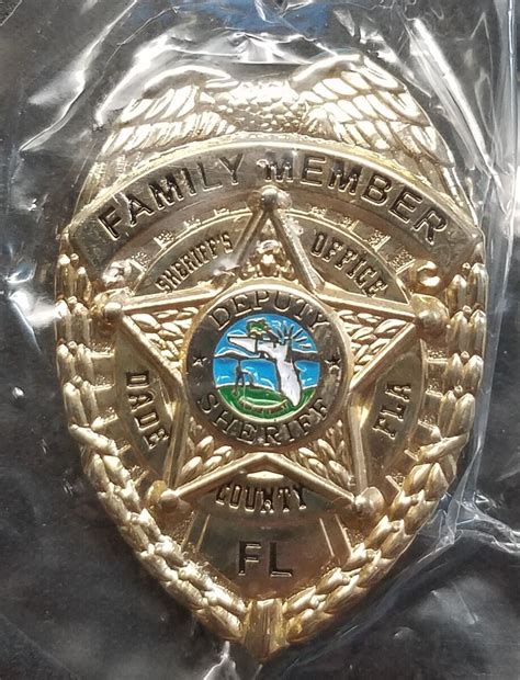 Miami Dade Detective Badge Miami Dade Police Department Recessed Neck