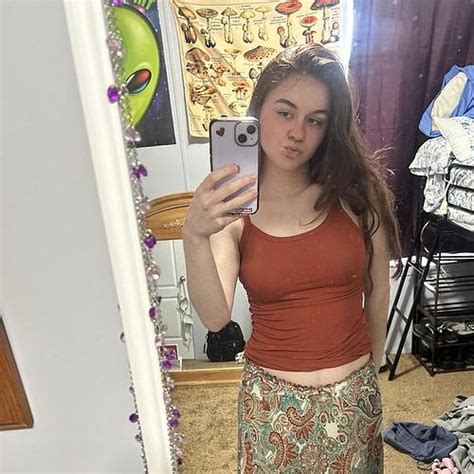 Lexam31 21 Lexam Is A Sweet Girl Now Looking For Her Sugar Daddy