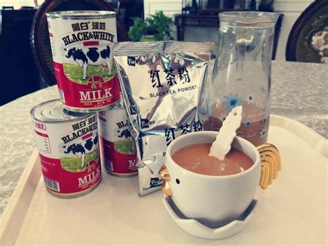 【正宗港式丝袜奶茶 史上最强最详细的食谱！新增拉茶视频😍奶香茶靓！图片】程曦龙myron下厨房