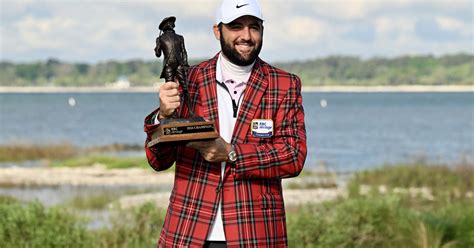 Scottie Scheffler Makes Remarkable Look Routine Wins Rbc Heritage