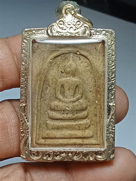 สมเด็จหลวงพ่อแดง วัดเขาบันไดอิฐ Ennxo