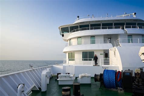 Hondius Oceanwide Expeditions Expedition Cruise Specialists