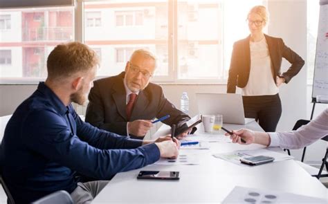 Business Administration Level 3 Advanced Diploma Course Line