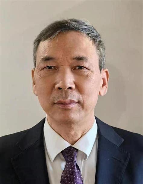 我只是一个普通数学家席南华院士任上海科技大学副校长