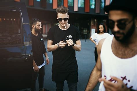 I Love To Capture Life With Natural Light Minutes With Andre Josselin Nsfw C Heads