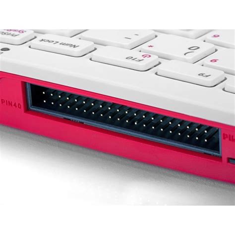 Raspberry Pi 400 Desktop Keyboard Pc