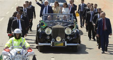 Autoridades Chegam Ao Congresso Para Sessão De Posse De Lula