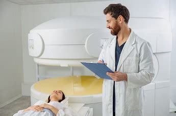 Se si è malati di tumore si ha diritto ad una pensione Come fare