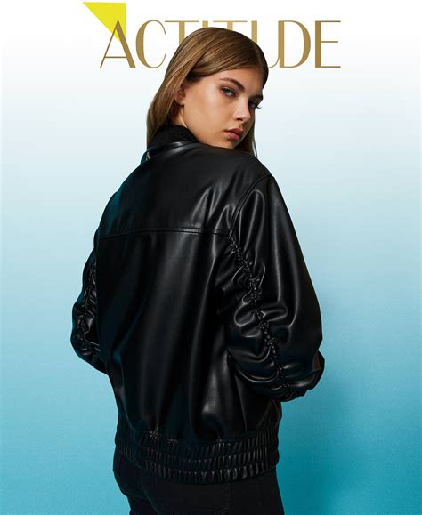 Кожаный бомбер 232ap2040 Twinset — купить в интернет магазине бренда женской одежды Твинсет