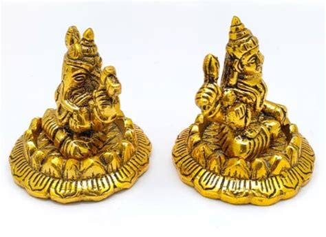 Gold Plated Laxmi Ganesh Sitting Statue Home At Rs Piece In Hathras ID