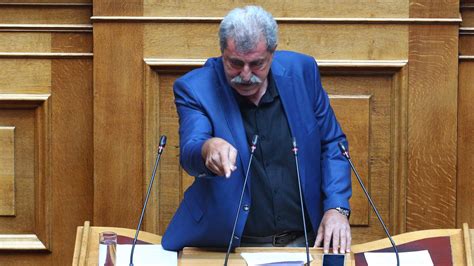 Γιατί πανηγυρίζει ο Πολάκης για τις εκλογικές του επιδόσεις Πώς τις