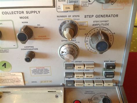 Tektronix Typ 576 Curve Tracer Röhren Kennlinienschreiber 1100000460