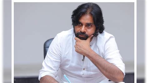 Pawan Kalyan పొత్తులపై అప్పుడే నిర్ణయం నేతలకు పవన్ ఏం చెప్పారంటే
