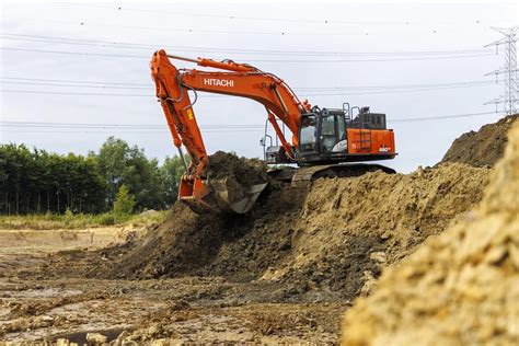 Ceulemans Large Hitachi Excavators Aid Flood Protection Hitachicm Europe