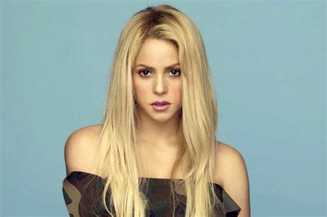 Shakira Bikini Sexy Aparece En Fotografía Desde La Playa