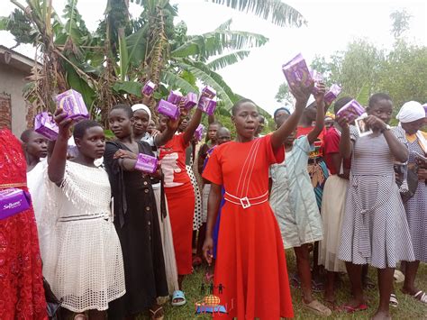 PAD A GIRL PROJECT CHANGING LIVES ONE PAD AT A TIME YOUTH IN UNITY FOR CHRIST LINK