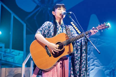 Miwa、ライブdvdblu Ray『miwa Live At 武道館～卒業式～』アートワークおよびダイジェスト映像公開 Barks