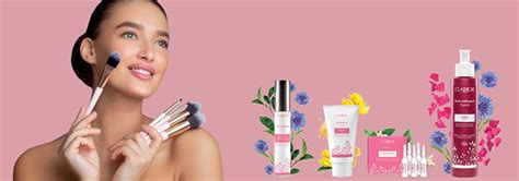 Une Peau éclatante Pour Un Maquillage Nude Sublime