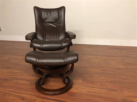 Sold Ekornes Stressless Wing Recliner And Ottoman Modern To Vintage