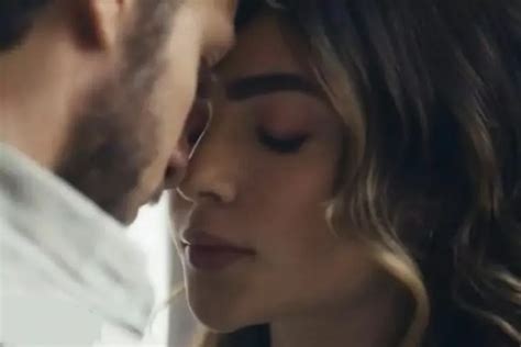 Resumo da novela Travessia hoje Ari e Chiara vão se beijar 14 10 DCI