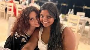 Viral Again When Gautami Kapoor Said She Wanted To T Sex Toy To Her Daughter On 16th Birthday