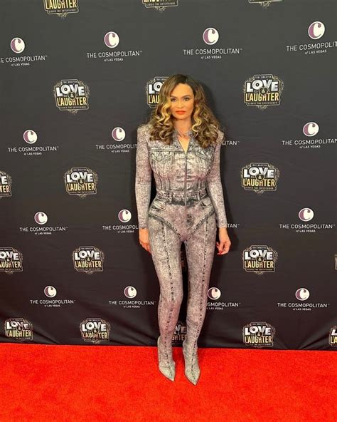 Tina Knowles Borrows One Of Daughter Beyoncés Renaissance Tour Outfits