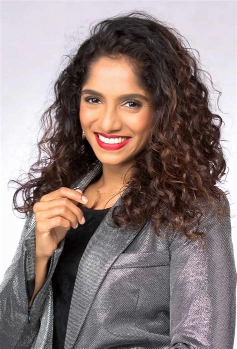What Johnny Lever Told Daughter Jamie Movies