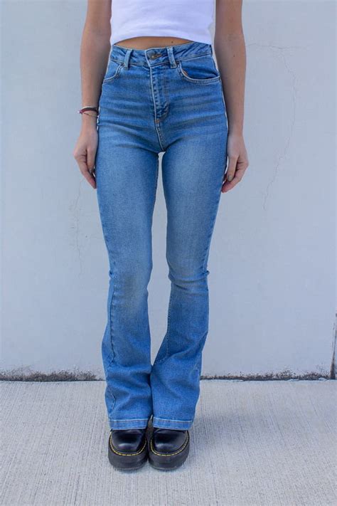 Flared jeans | Collection 2021 | Subdued