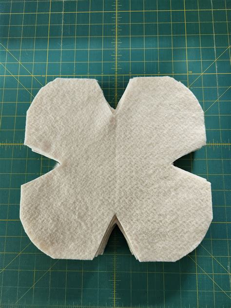 8 Precut 11 Inch Squares 100 Natural Cotton Batting Pellon Wrap N Zap