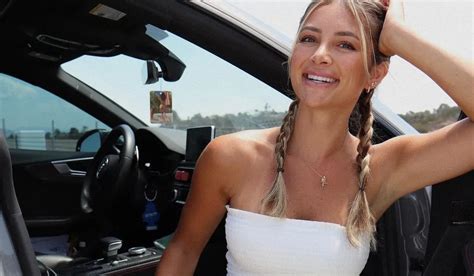 Gabriella Abutol Straalt Van Top Tot Teen