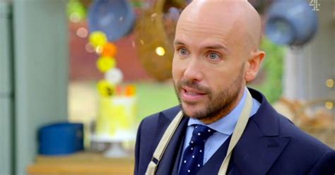 Celebrity Bake Off Fans Left Crying With Laughter Over Tom Allens Joke