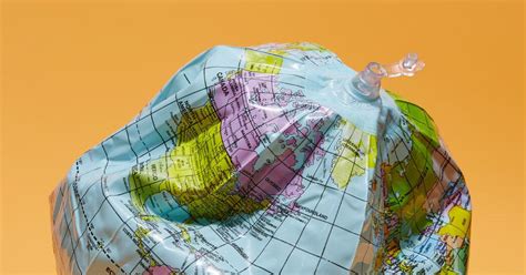 Opinion Globalization Is Collapsing Brace Yourselves Julia Gaspar Bates